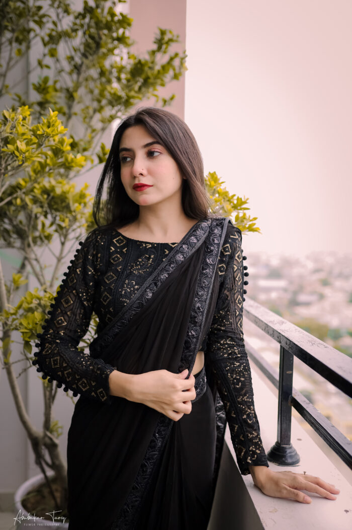 SOLID BLACK SAREE WITH CHIKANKARI BLOUSE – Saad Ibrahim