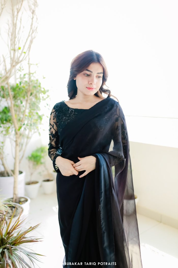 SOLUD BLACK EMBELLISHED SAREE – Saad Ibrahim